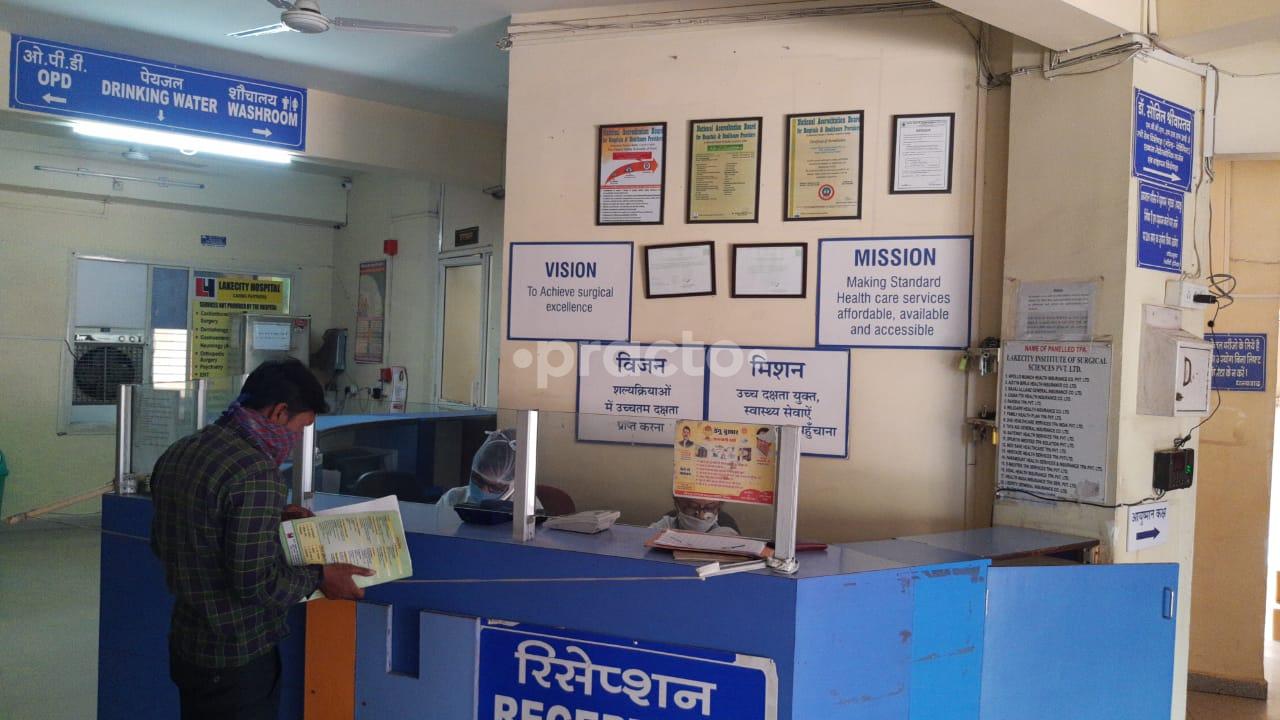 Best Doctors in Bhopal - Book Appointment Online, View Fees, Recommendations - Page 3 | Practo